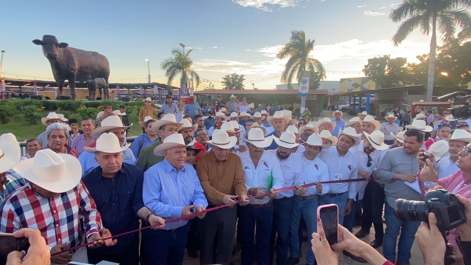 Inauguran la Expo Ganadera Sinaloa 2023. Tradición y desarrollo ...